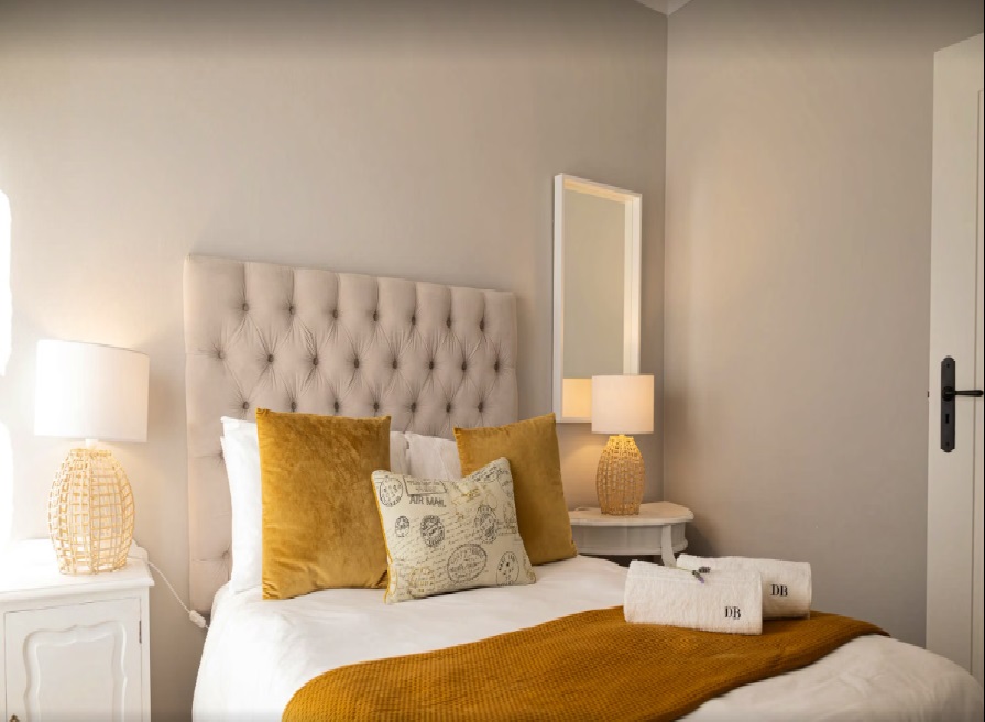 Strand 1 | Luxury Holiday Homes | South Africa